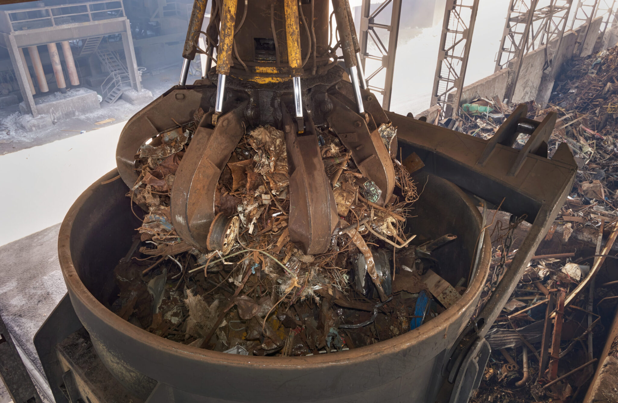 Trump tariffs add to steel and scrap market uncertainty • Recycling ...